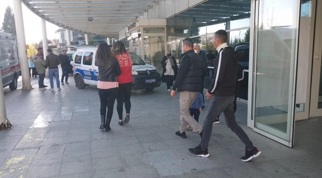 Aralarında kamu görevlisi de var! Cezaevinde uyuşturucu! - Genel - www ... Aralarında kamu görevlisi de var! Cezaevinde uyuşturucu! - Genel - www ...